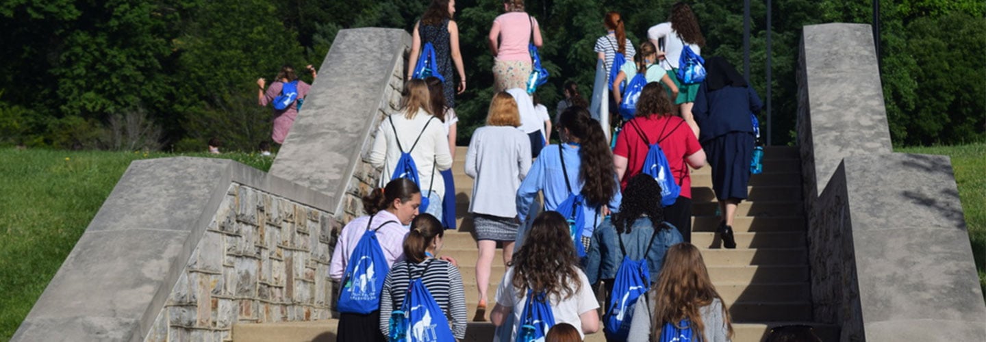 FIAT (For girls) - Catholic Diocese of Arlington