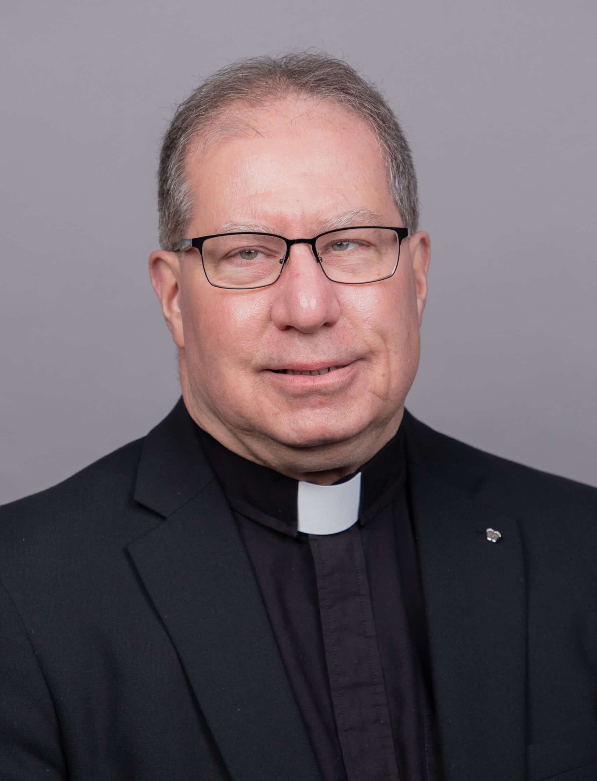 Pope Francis bestows title of ‘Monsignor’ on five Diocese of Arlington ...